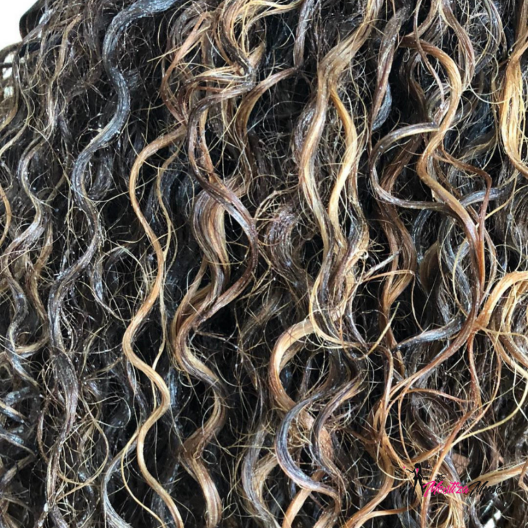 How To Clarify Curly Hair: The Ultimate Guide | The Mestiza Muse